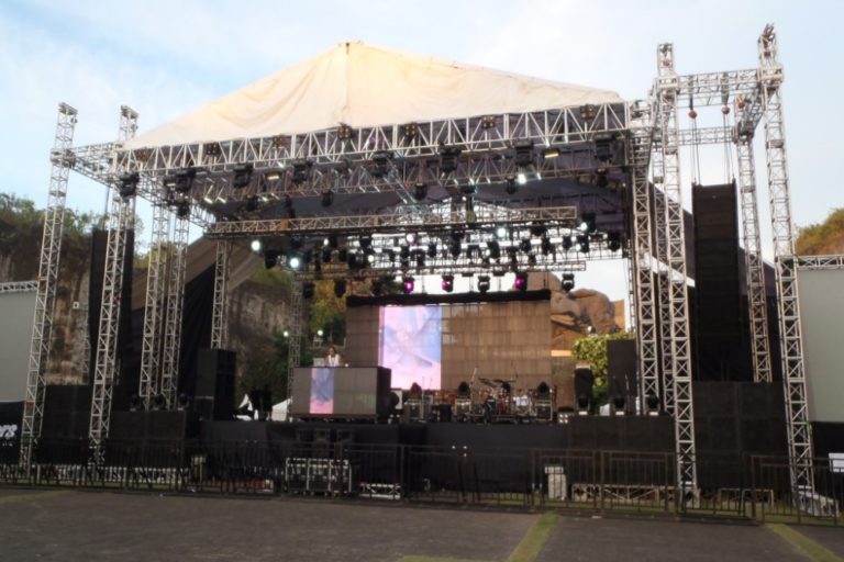 Sewa Rigging Stage di Bali